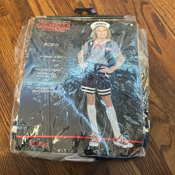 Amazon | Costumes | Robin Buckley Costume Xl In Kids 214 | Poshmark